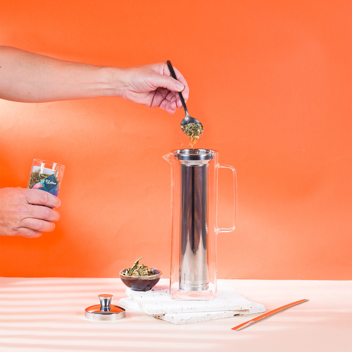 Long Island - elongated glass teapot with unscrewable filter - Tea pots ...